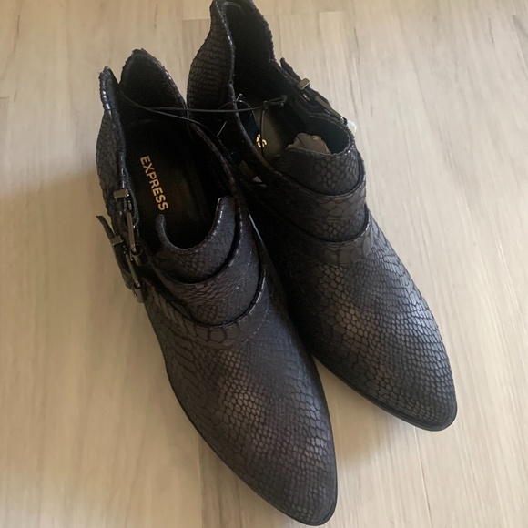 Express | Shoes | Womens Boots | Poshmark